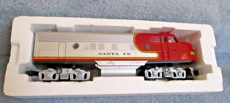 Boxed Williams Santa Fe O Scale Twin Motor Locomotive w Horn | eBay