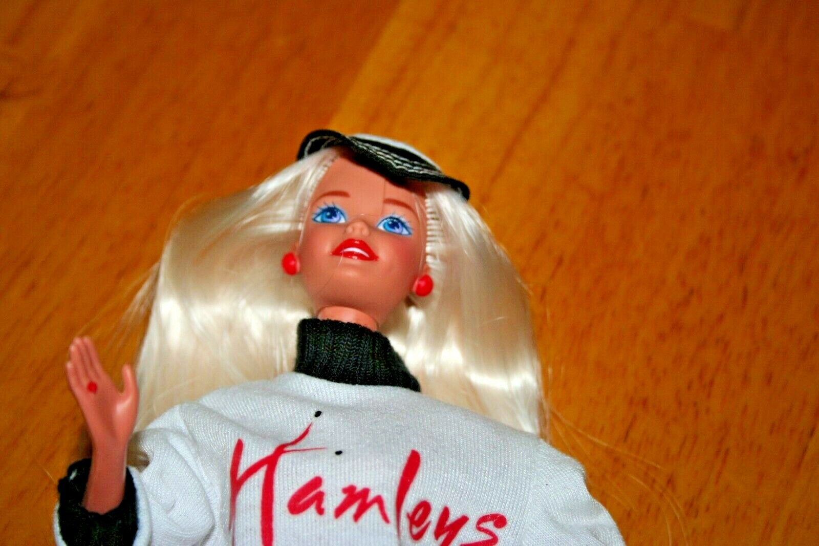 1995 West End Barbie Doll 15513 Hamleys Toyshop NRFB for sale online | eBay