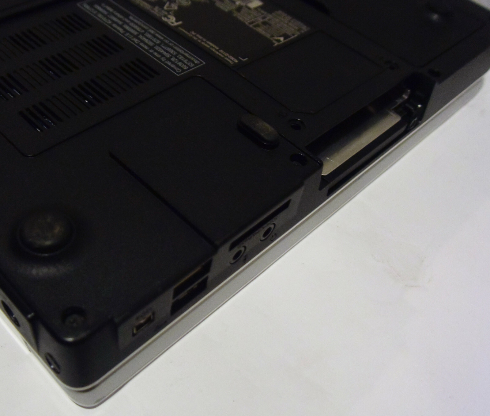 Dell Inspiron E1505 15.4'' Notebook (Intel Core Duo) - Parts/repair AS ...