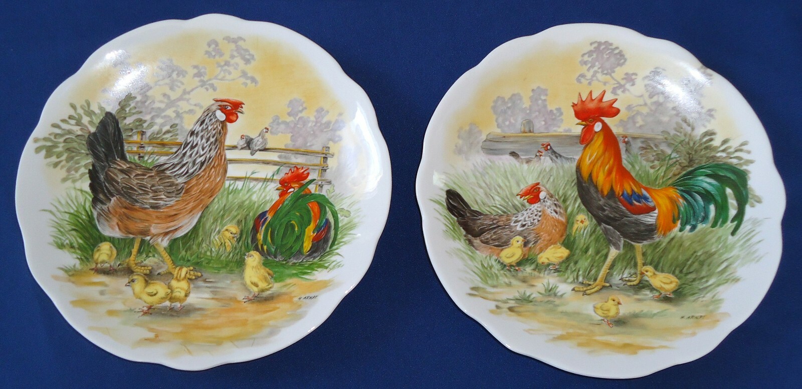 PAIR OF VINTAGE PORCELAIN PLATES WITH ROOSTER HEN AND CHICKEN SIGNED H ...