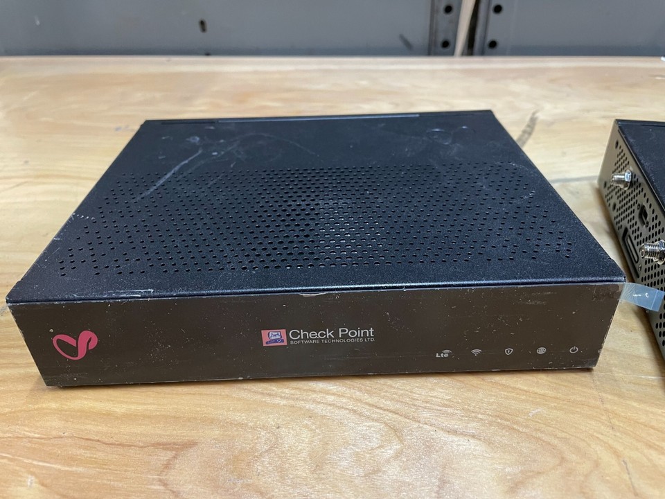 2x Used CheckPoint 1500 Check Point V-81WL Threat Management Devices | eBay