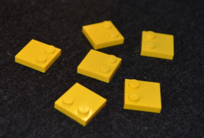 (6) 2x2 Yellow Smooth Finnish Tile w/ 2 Pegs on Side Bricks - NEW Lego ...