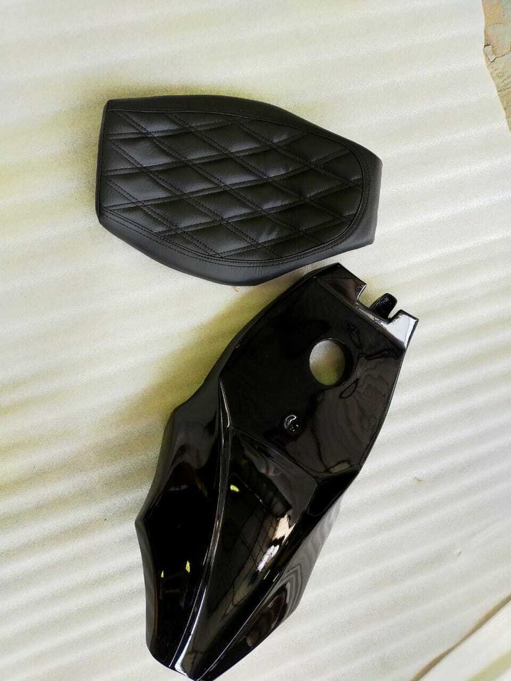 UPHOLSTERED SEAT + CUSTOM REAR FENDER HARLEY V-ROD V ROD VROD NIGHT ROD ...