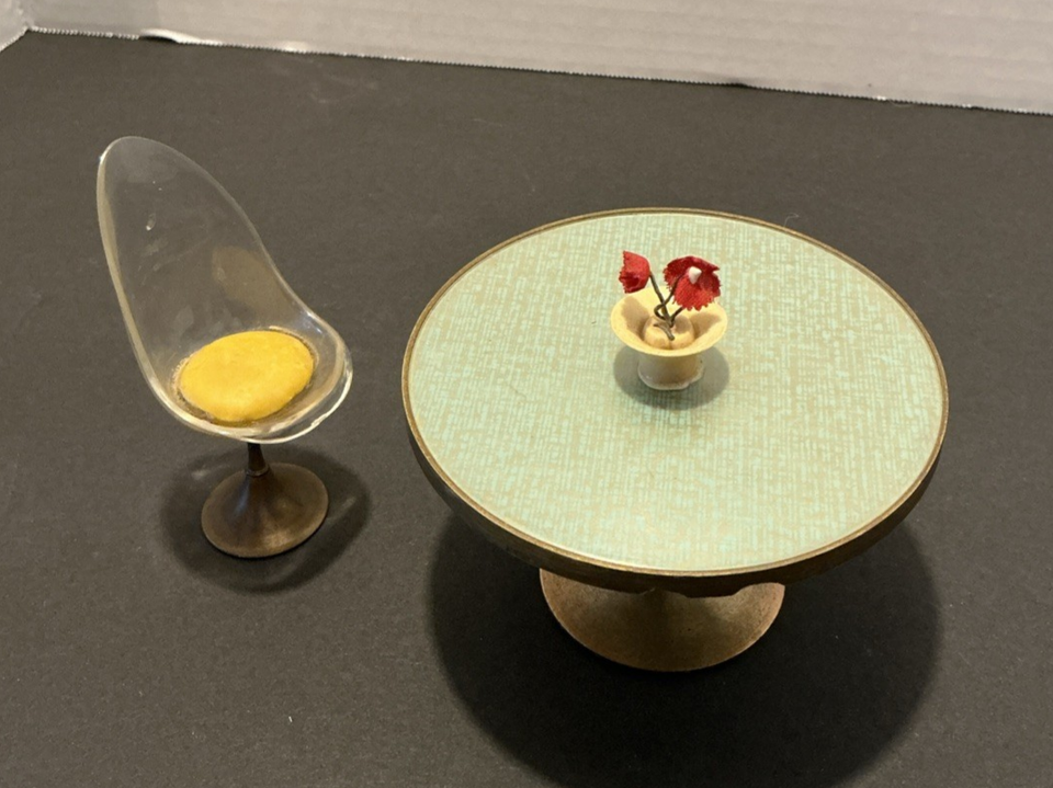 Ideal "Petite Princess" (Princess Patti) Kitchen Table & Tulip Chair | eBay