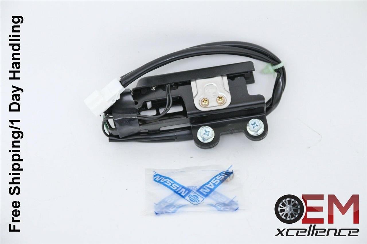 93-94 NISSAN Altima Stanza G20 Right Passive Latch Assem OEM 869701E400 ...