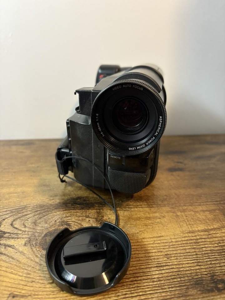 Hitachi VM-E230A 8mm Video Camera Camcorder | eBay