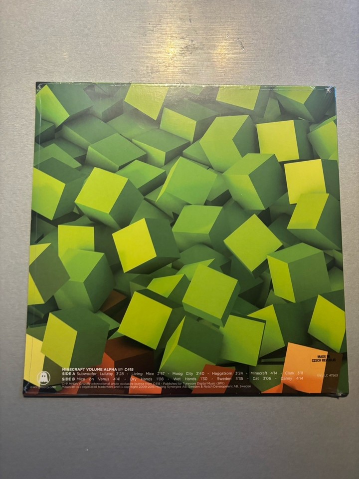 C418 - Minecraft Volume Alpha Green Black Emerald Ore Swirl Vinyl /3000 ...
