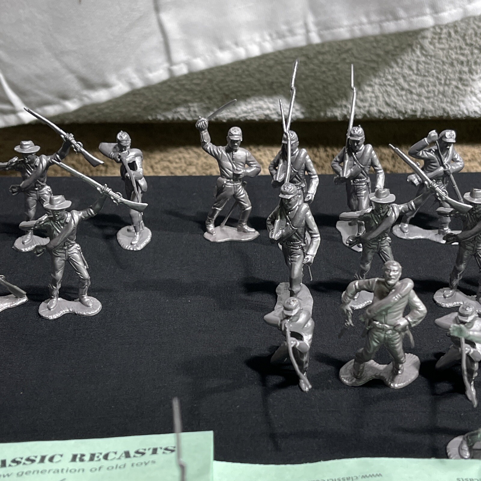 CLASSIC RECASTS MARX CSA SERIES CONFEDERATES PEWTER LOT OF 48 TOY ...