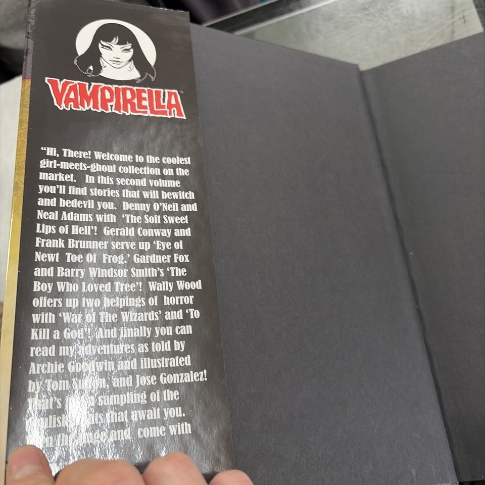 Vampirella Magazine Archives Volume 2 Hardcover Dynamite 2010 ...