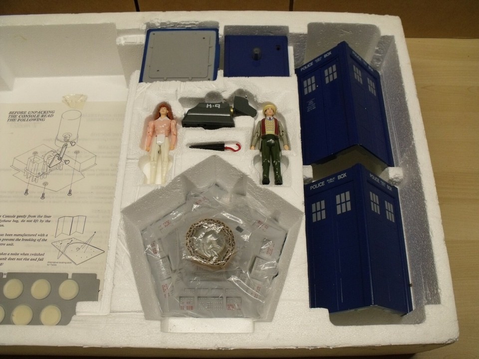 Dapol Dr. Who Tardis Playset 25th Anniversary (Early Packaging) | eBay UK