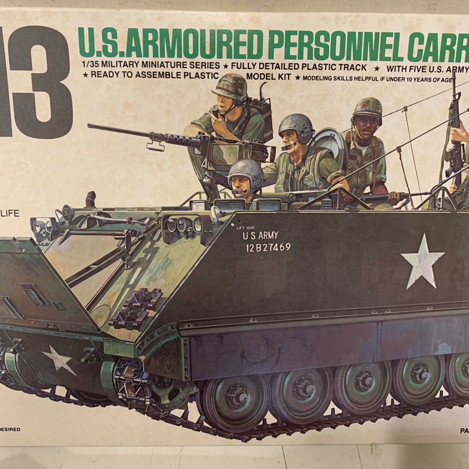 Tamiya M113 U.S Armoured Personnel Carrier 1/35 model kit No. MM-140A ...