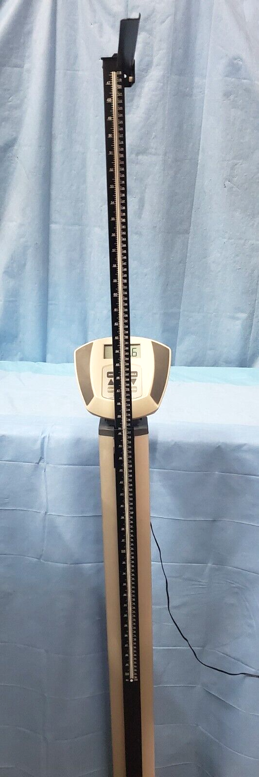 Health O Meter Professional Medical Digital Scale W/ Height Scale ...