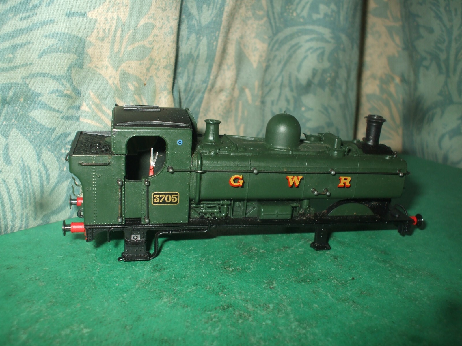 BACHMANN GWR 57XX (8750) PANNIER TANK GREEN LOCO BODY ONLY - No.9 | eBay UK