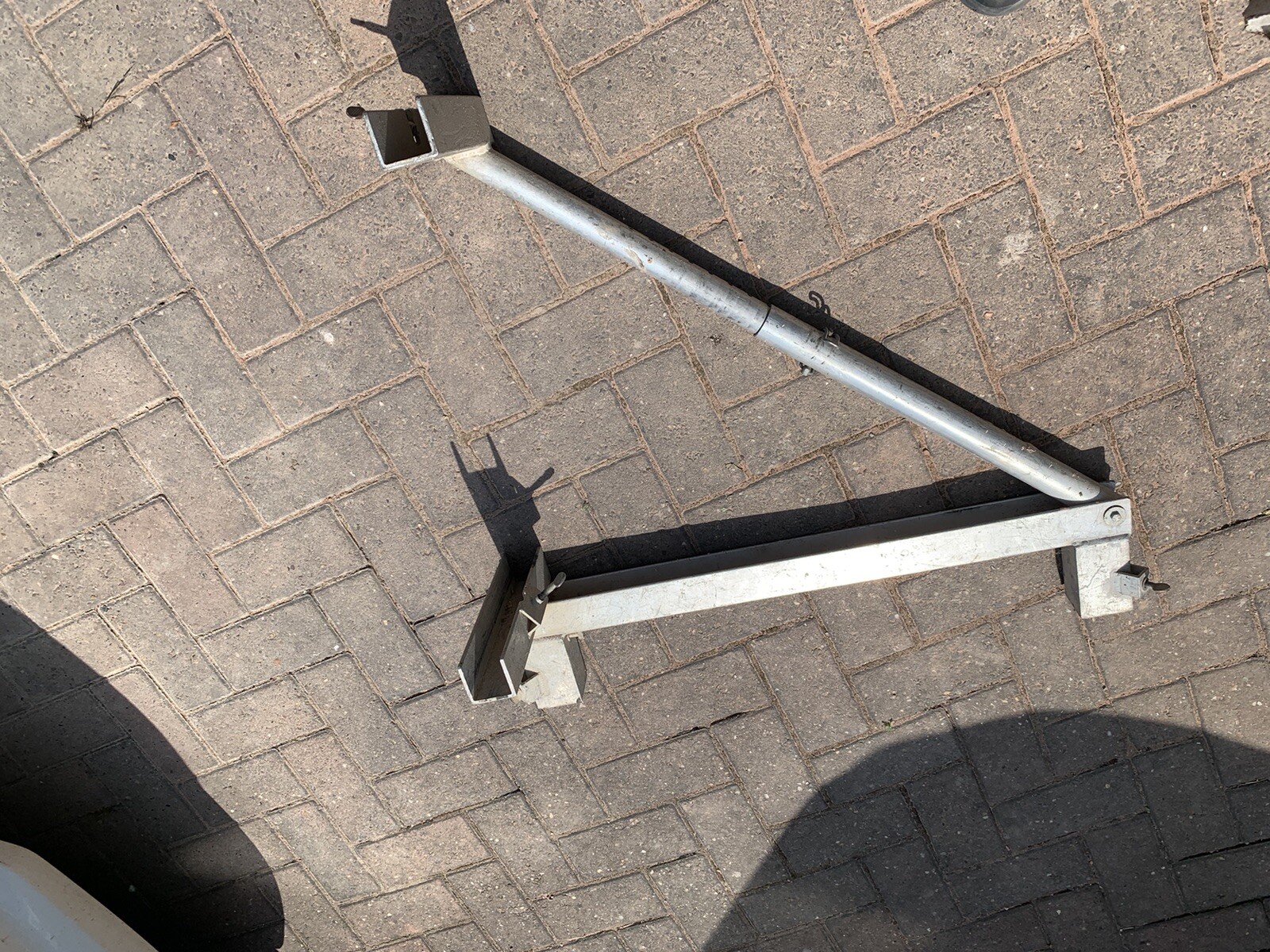 Macc ladder brackets ( Not A Macc Bracket But A Ladder Staging Bracket ...