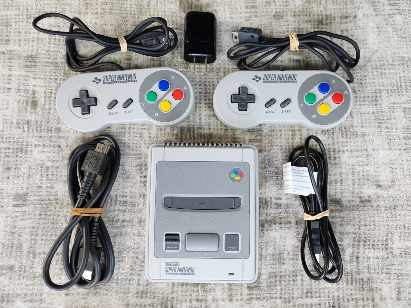 Nintendo SNES Classic Mini Super Nintendo in Box PAL Version Read ...