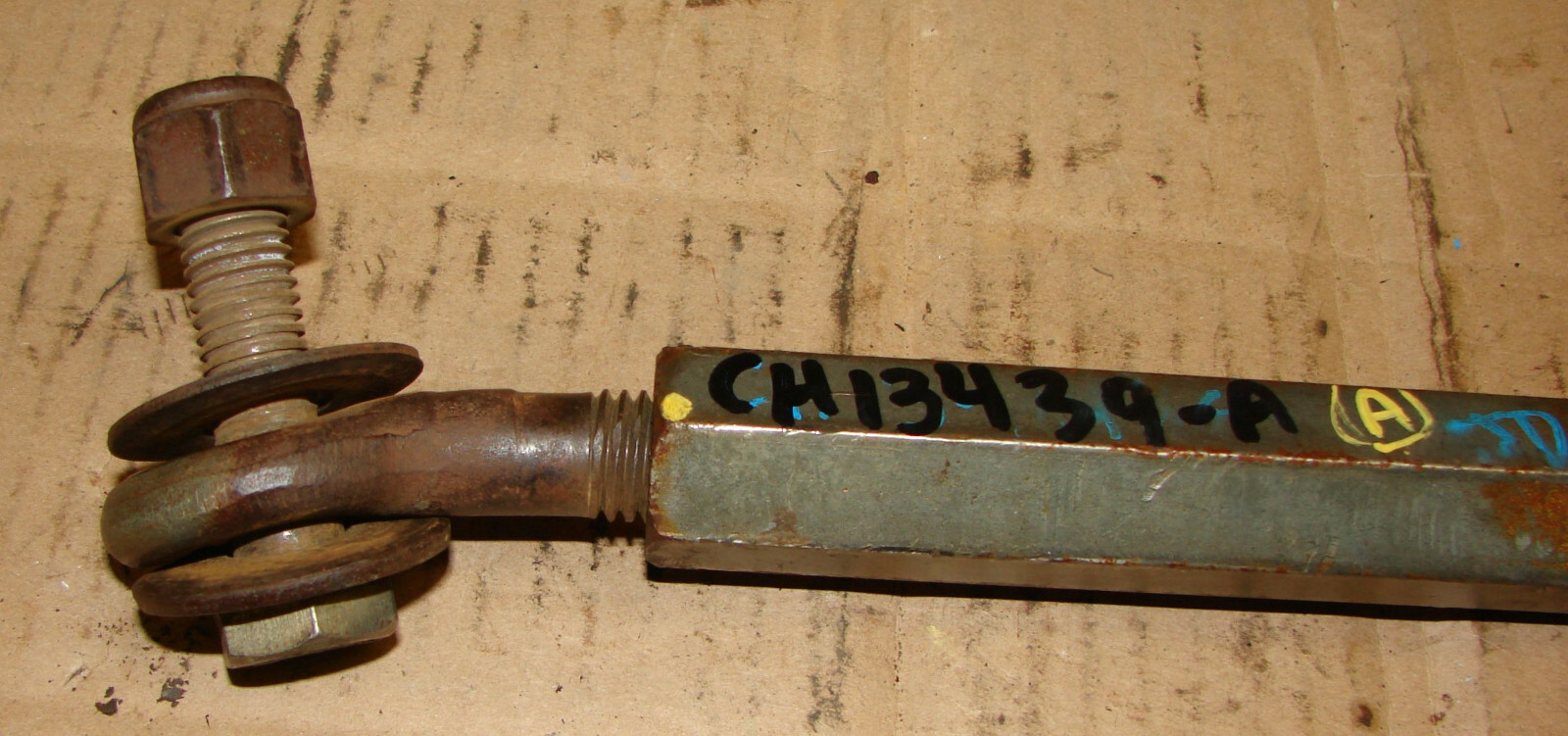 CH13439 John Deere 850 950 1050 Early S/Ns Sway Chain Assy #A | eBay