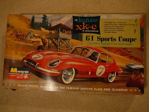 Vintage Monogram Jaguar XKE 1/8 Scale Model Car | eBay