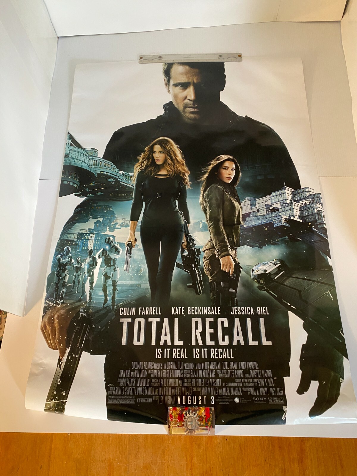 Total Recall Movie Poster