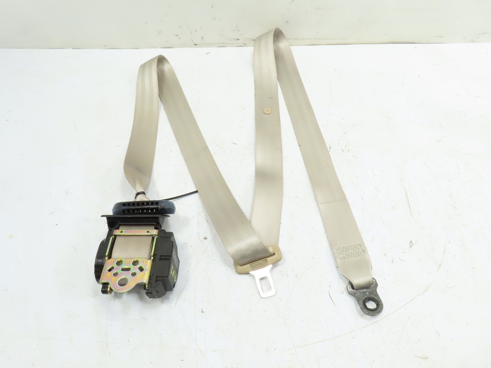03 Volkswagen Eurovan GLS #1247 Seatbelt, Retractor Seat 2nd Row Right ...