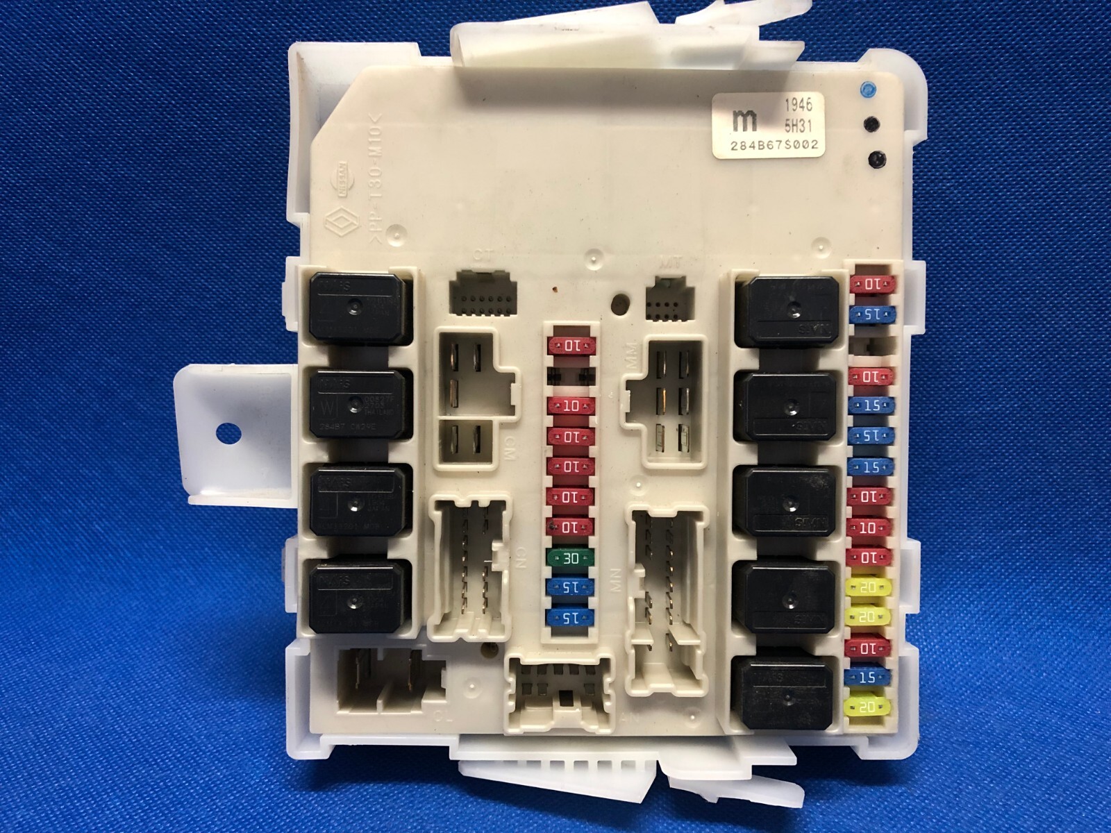 06-10 FRONTIER TITAN IPDM Distribution Relay Fuse Box Module 284B67S002 ...