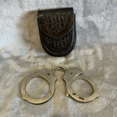 Handcuffs - Peerless Model