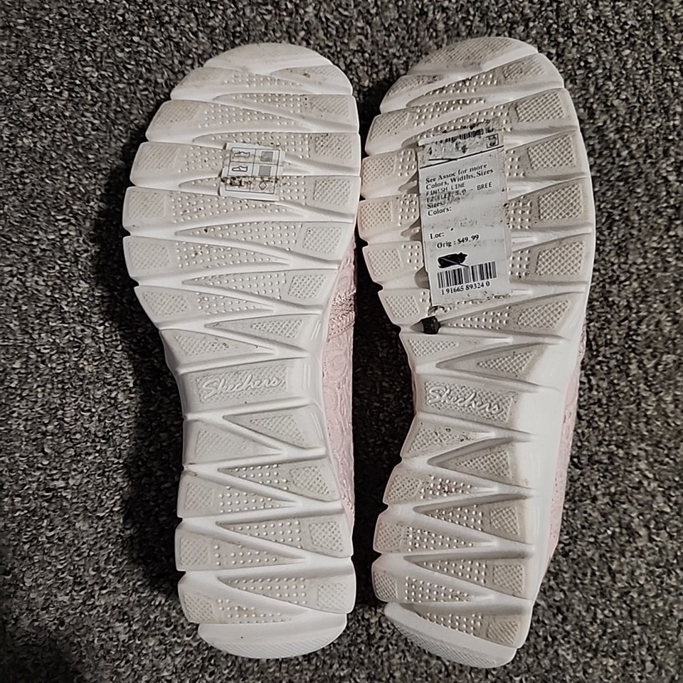 Skechers Women's Slip-On Sneakers Size 7 Light Pink Lace Memory Foam ...