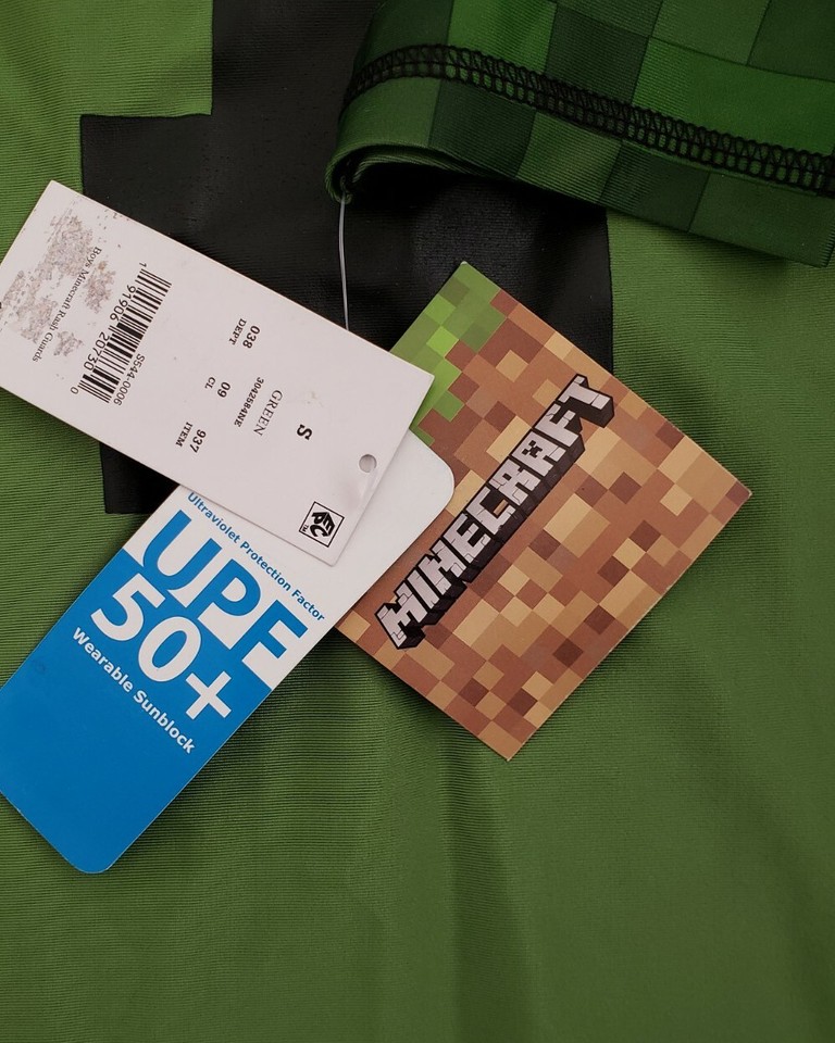 Boy's Minecraft Rash Guard Size S (6-7) | eBay
