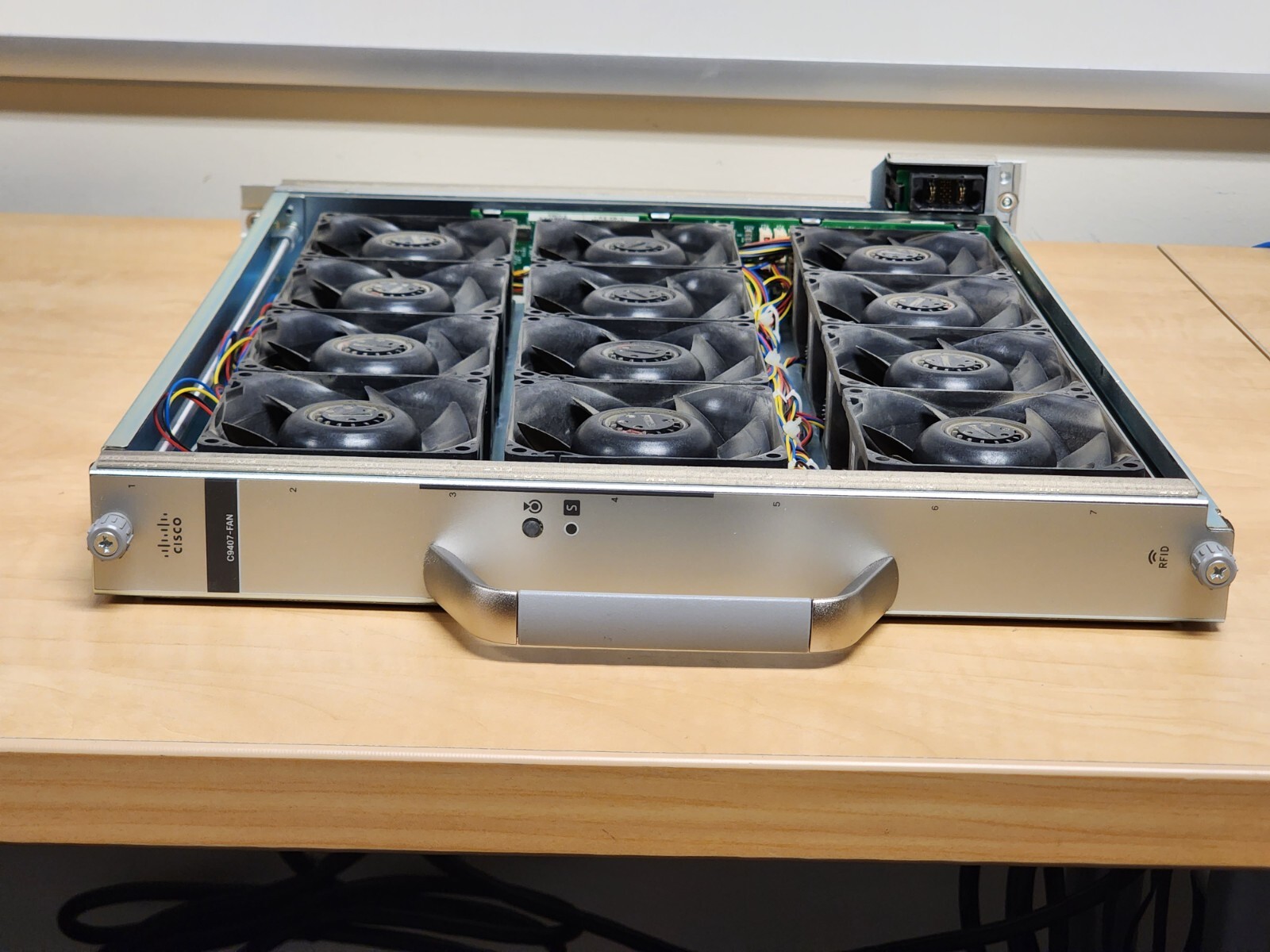 Cisco C9407-fan Catalyst 9400 Series 7 Slot Chassis Fan Tray for sale ...