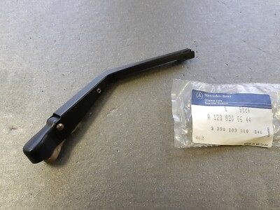 Genuine Mercedes-Benz W123 Headlight wiper arm RH pre facelift ...