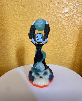 Skylanders Giants Hex 2012 Character Figure Activision 84498888 Undead ...