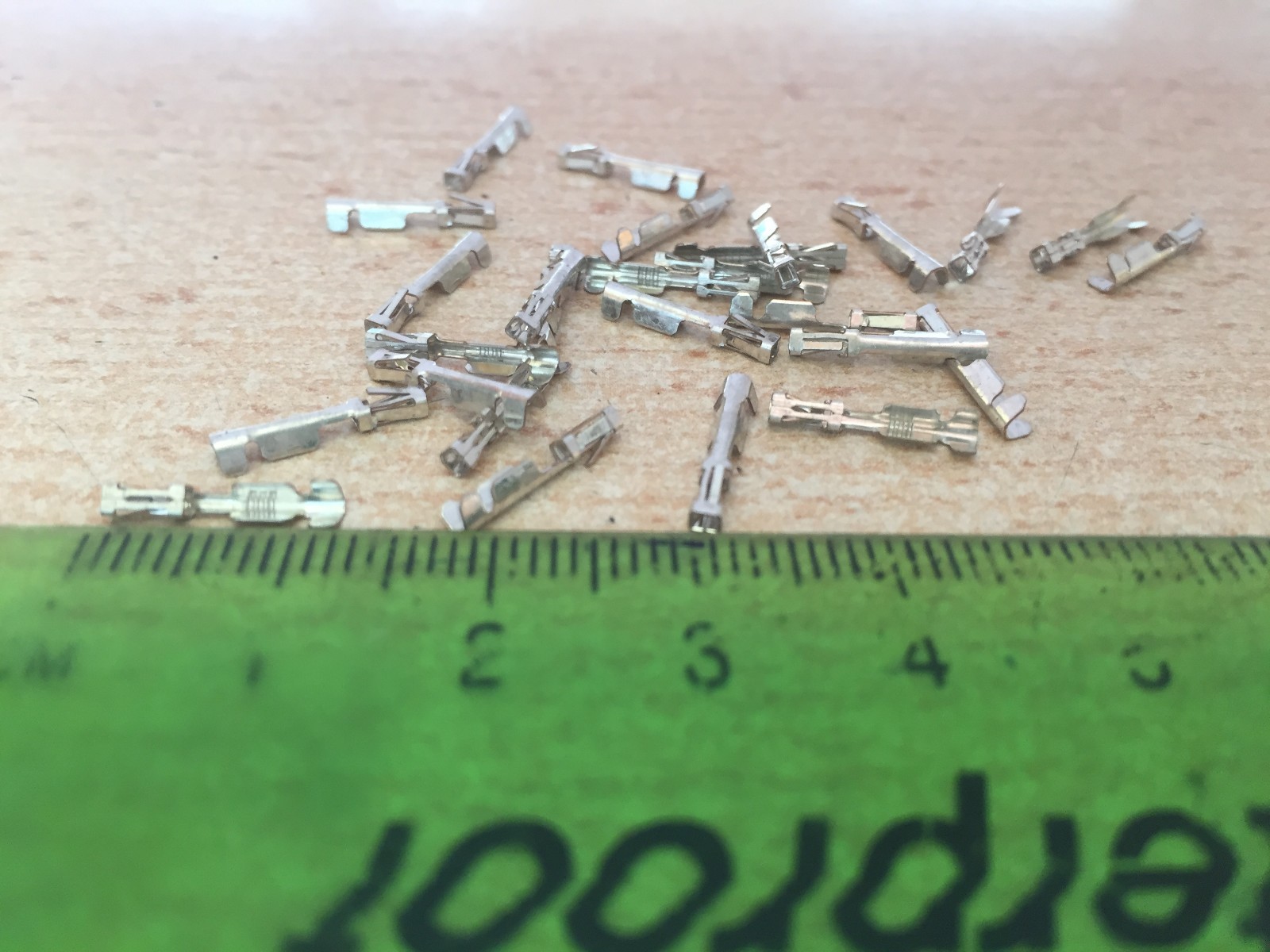 Female Tin Crimp Socket 20 - 24AWG 25 PIECES Z2469 | eBay UK