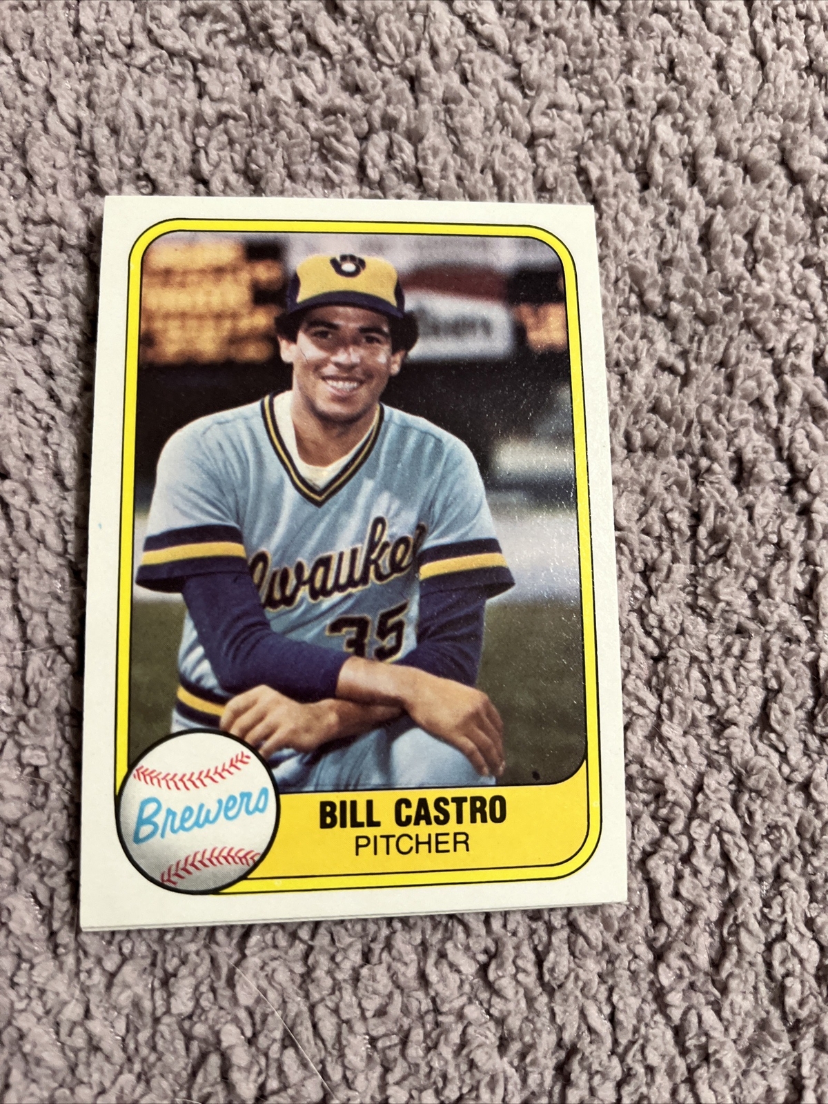 1981 Fleer Milwaukee Brewers Baseball Card #517 Bill Castro | eBay