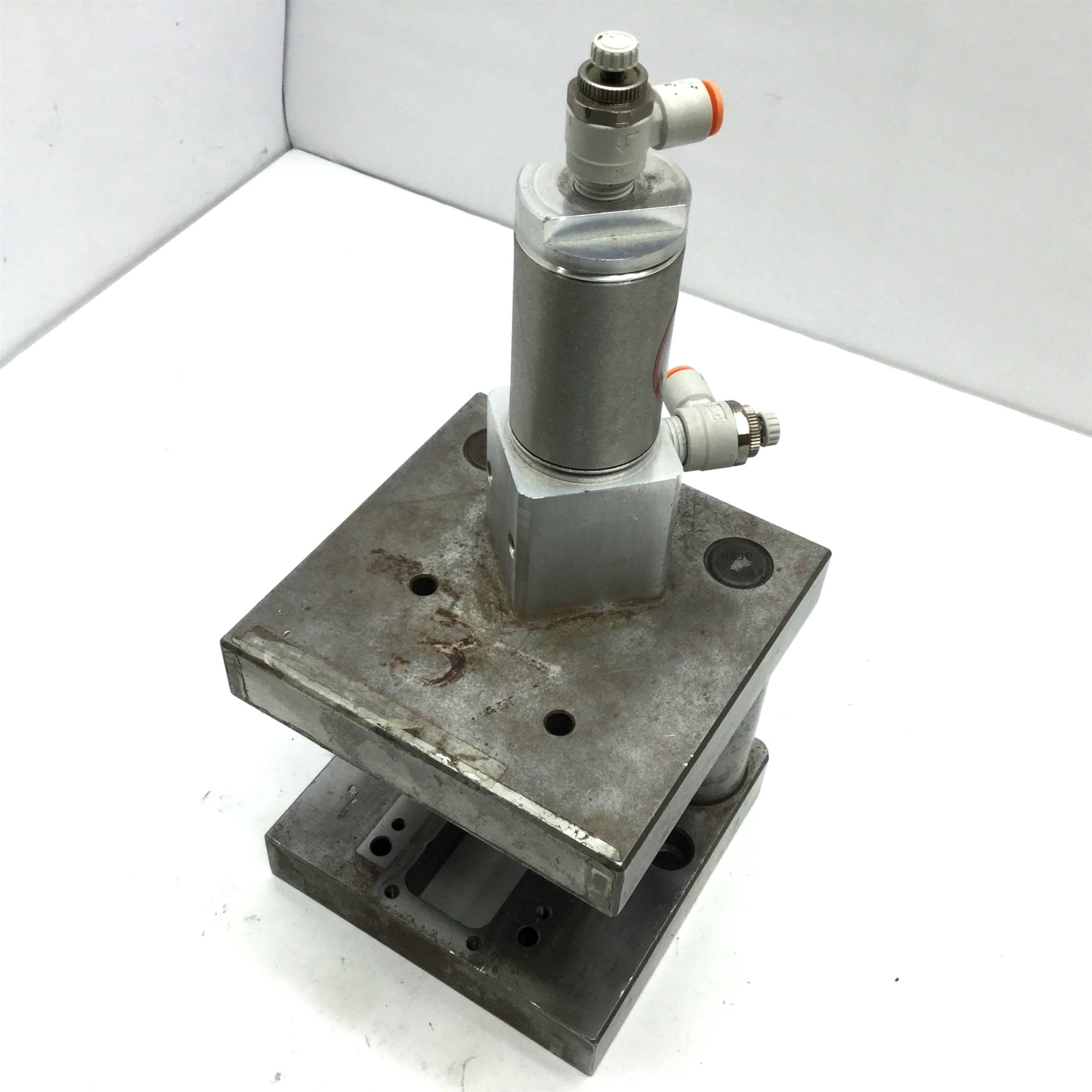 Ball Bearing Die Press, Throat 3" to 3.75", Overall 5"x5"x11.25", Bimba ...