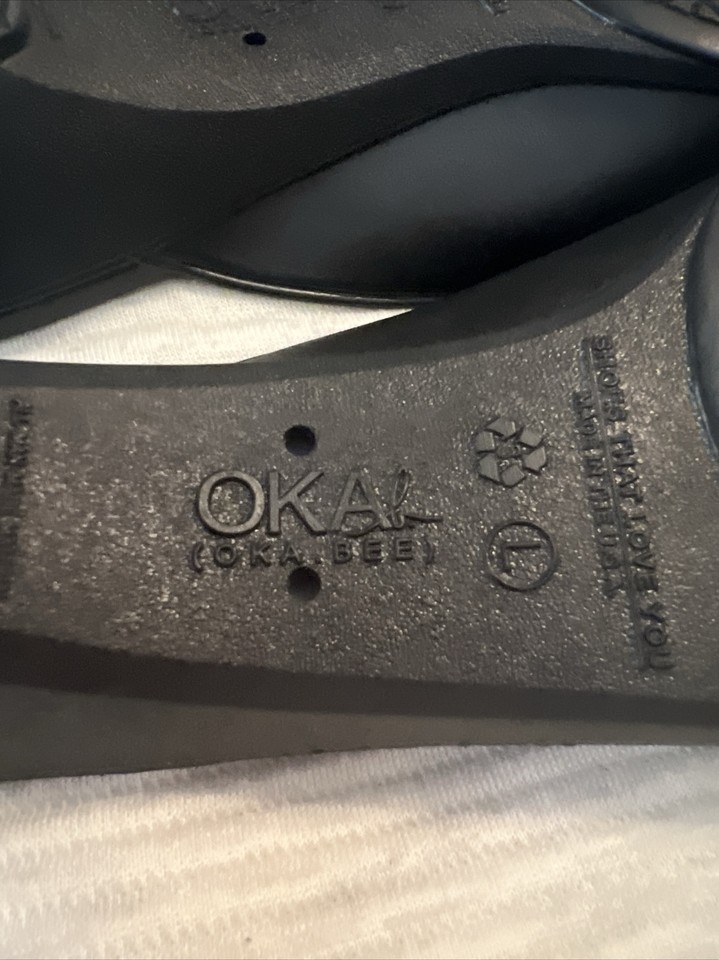 Okai Oka.Bee Sandals Slides Shiny Black Bow Size Large 9 10 Peep Toe ...