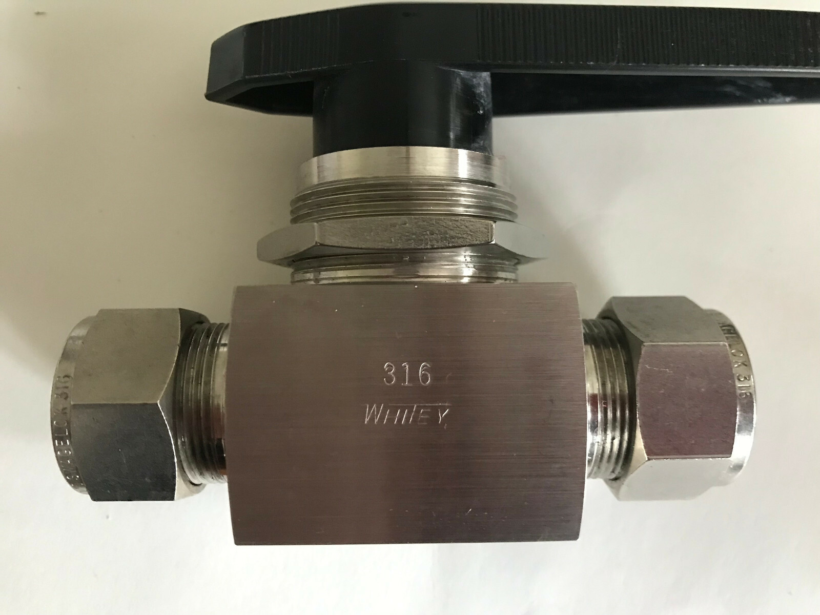 NEW SWAGELOK SS-42S4 40 SERIES BALL VALVE 1 4 for sale online | eBay