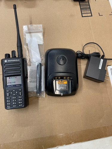 Motorola XPR7550 H56RDN9KA1AN UHF 403-470MHz 2-way radio | eBay