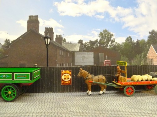 MODEL TOWN BACKSCENES OO GAUGE PERSPECTIVE STREET OLD TOWN (MT0013 ...