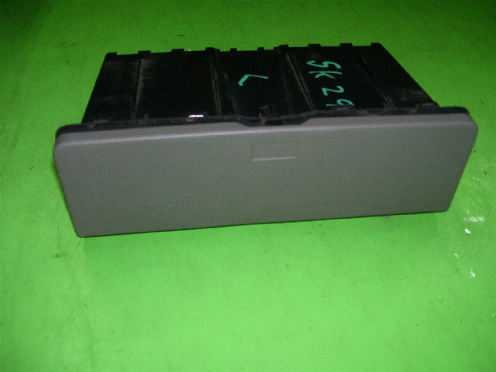 05 Nissan 350Z Z33 Roadster Rear Storage Compartment GRAY Cubby ...