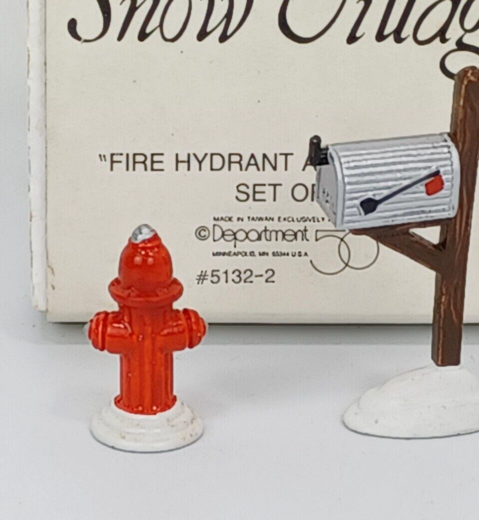 Dept 56 FIRE HYDRANT & MAILBOX Christmas Snow Village Accessories 5132 ...