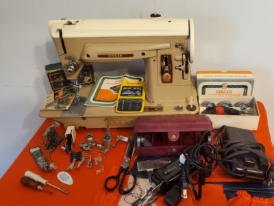 Vintage Singer 404 Sewing machine for leather cotton+lace+attachments ...