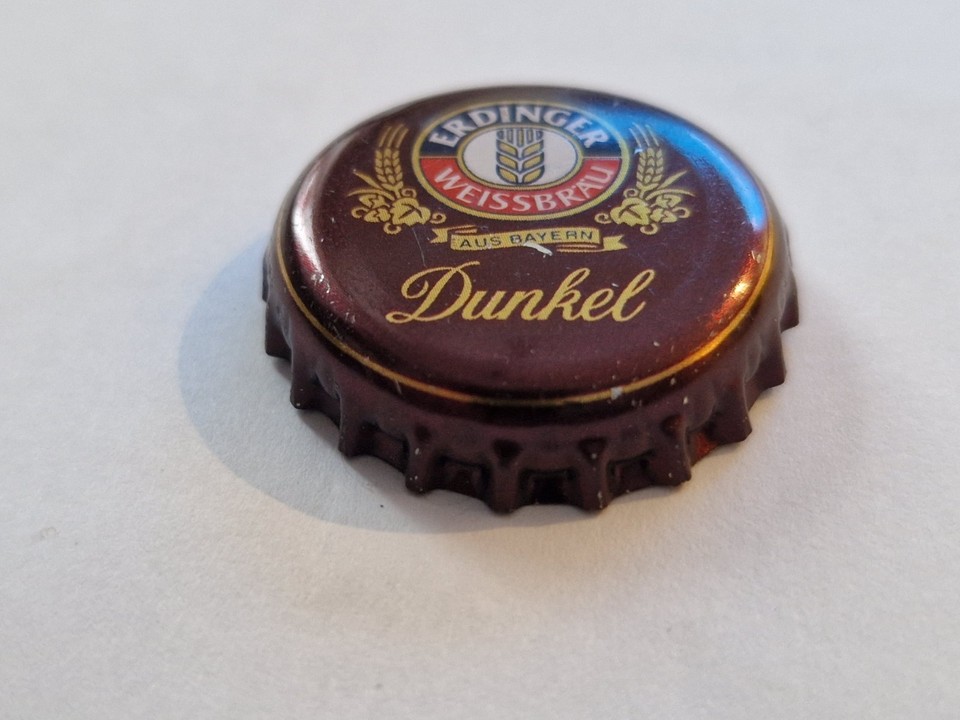 Germany cap kronkorken: Erdinger Weissbräu Dunkel | eBay UK
