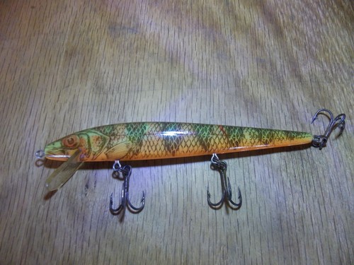 Rebel Floating Minnow Lure Naturalized Perch (HTF) SUPER CLEAN 4.5 ...