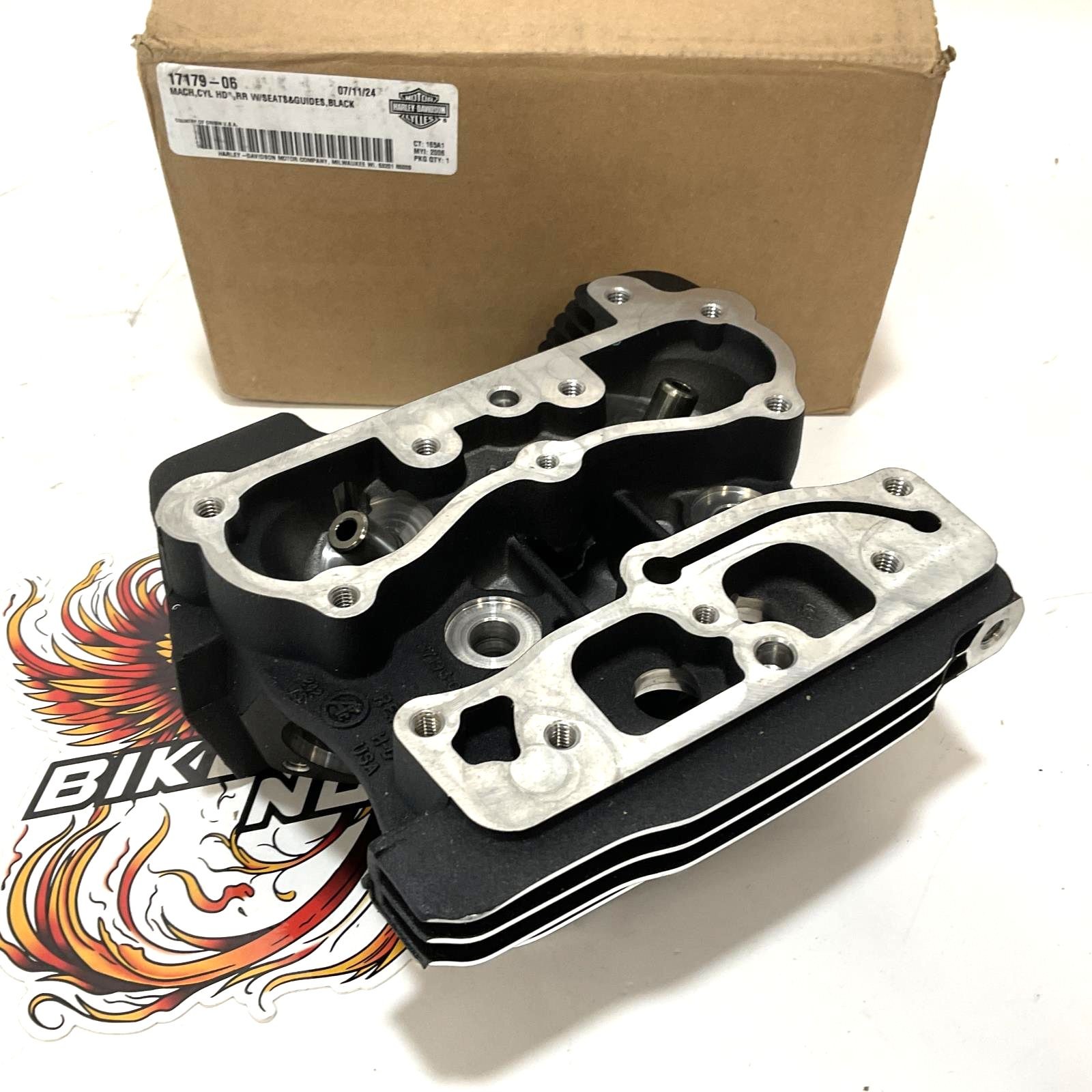 NOS Genuine Harley 2006-2017 Twin Cam Black Rear Cylinder Head 17179-06 ...