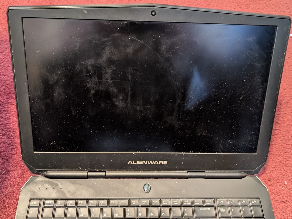 Alienware 17 R3 UHD i7-6820HK 2.70GHz 32GB 256GB SSD/1TB HDD GTX 980M ...