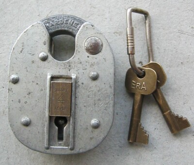 VINTAGE ERA INSURANCE LOCK 4 LEVER PADLOCK HARDENED STEEL, RARE MODEL ...