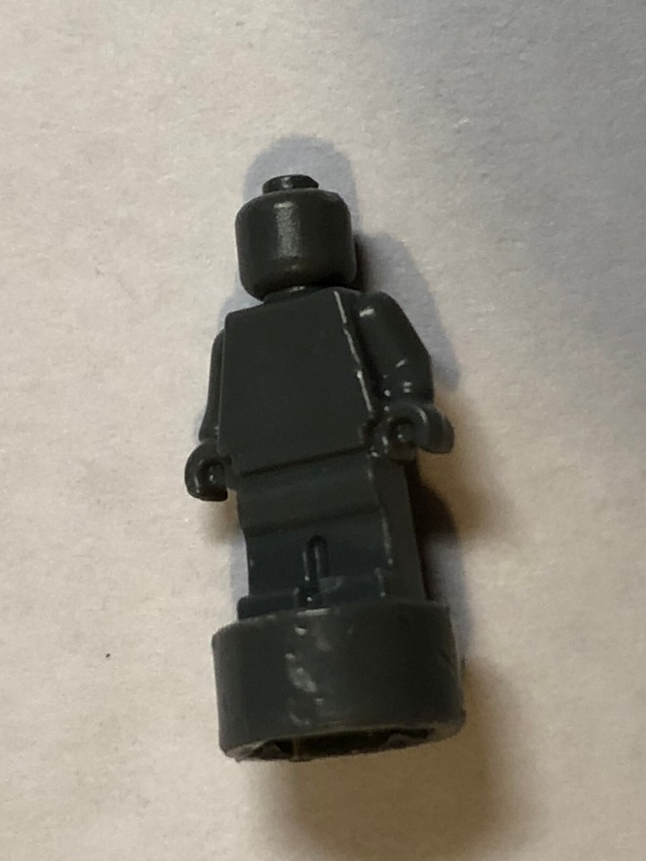 LEGO Dark Grey TROPHY AWARD STATUETTE MICRO NANO FIGURE MINIFIGURE ...
