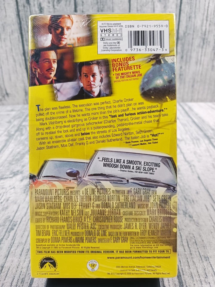 The Italian Job (VHS, 2003, Paramount) Mark Wahlberg, Edward Norton ...