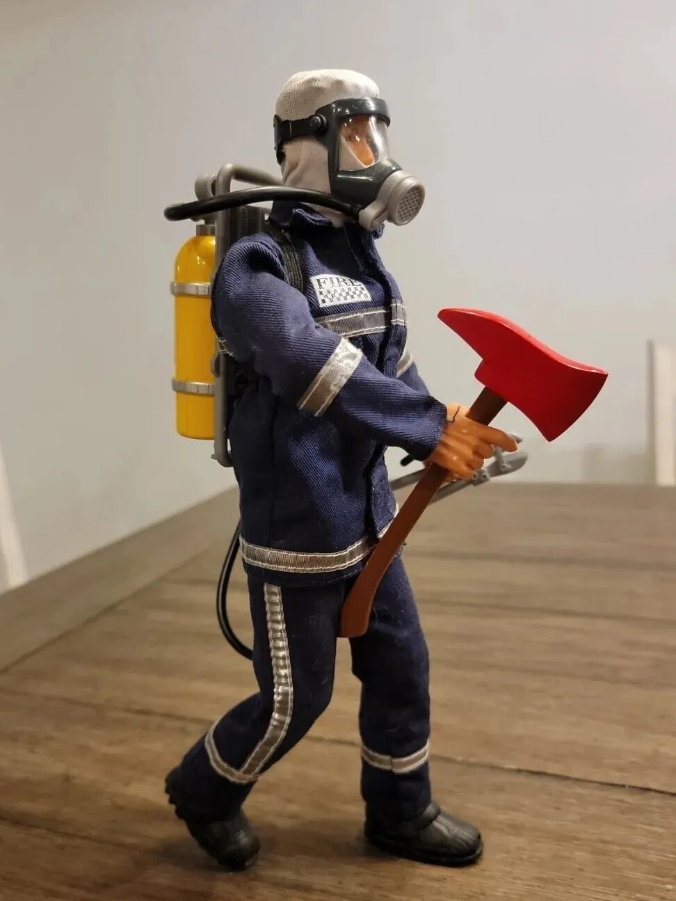 GI Joe Ultra Corps LANARD TOYS 12" 2001 FIREFIGHTER Action Figure w ...