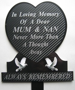 Memorial Plaque Grave Heart Personalised MUM & NAN In Loving Memory ...