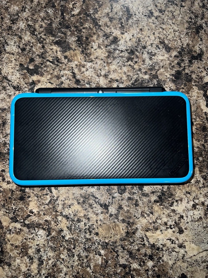 Nintendo 2DS XL Console - Black/Turquoise, W/ Games, MAKE AN OFFER ...